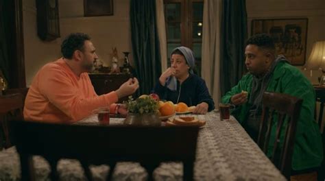 الحلقة السادسة من بابا جه أكرم حسني يخسر عائلته بالتدريج خبر في