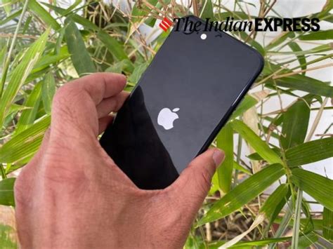 No A Cheaper Apple Iphone Se Is Not Coming Technology News The Indian Express