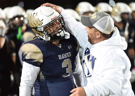 Cr South Football Takes Over First Place In Sol Continental With Win