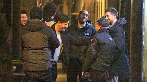 El Broncano Más Personal Sus Padres Hippies Sus Mejores Amigos Y El