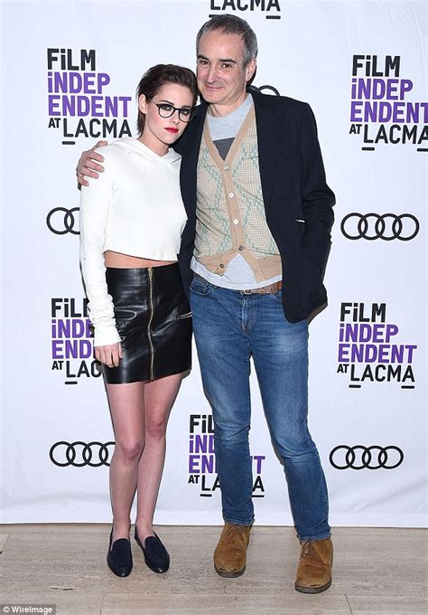 Kristen Stewart Goes Completely Topless For New Movie Daily Mail Online