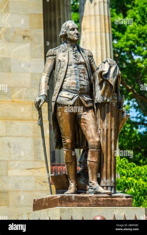 George Washington Statue Memorial In Raleigh A City In Nc North