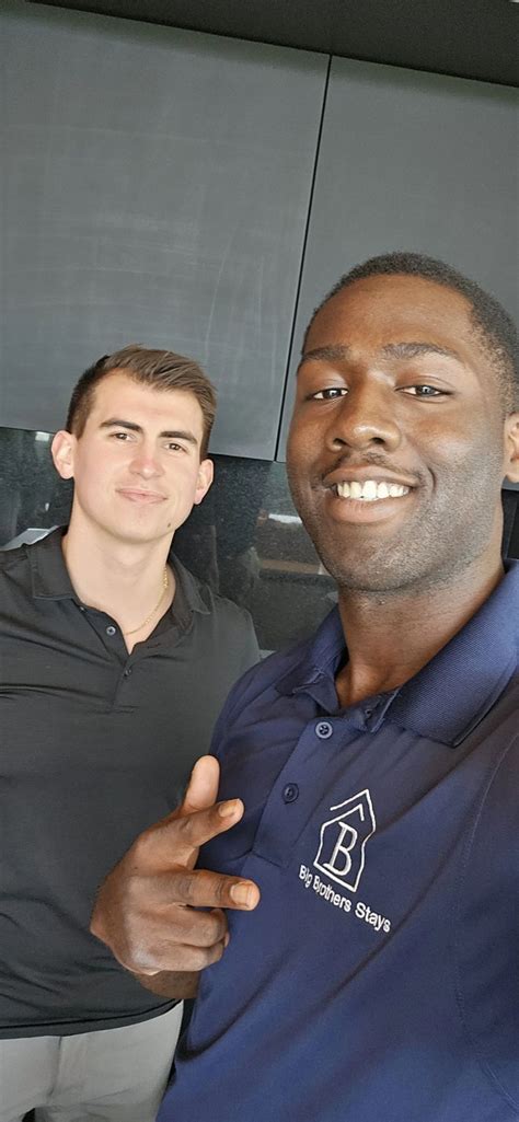 Raegan Valcin On Linkedin Staying Focused Is Easy With The Right Team