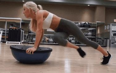 The Curves Of These Sporty Girls Will Stun You 19 S