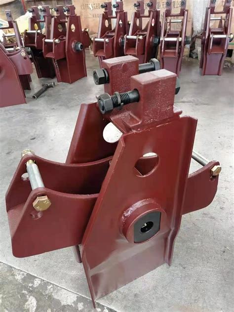 Suspension Middle Hanger Buy Suspension Middle Hanger Product On Luen Trailer Parts