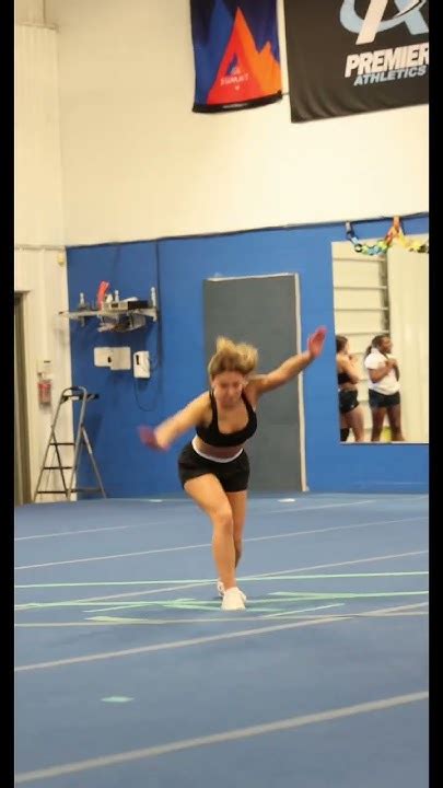 Punch Front To Full 🤩🤩 Shorts Cheer Cheerleader Pa