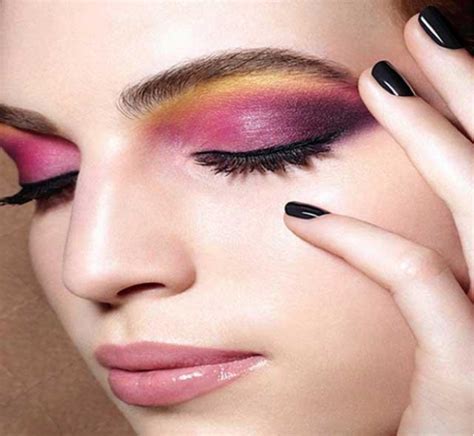 Essential Makeup Tips And Tricks Always To Keep In Mind Top Dreamer