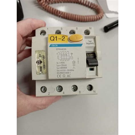 Tes Elcb 40a 4pole 30ma Used Shopee Malaysia