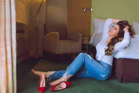 ميرنا جميل شخصية سيرين وراء ما يحدث لمحمد رجب فى فيلم بيكيا عين