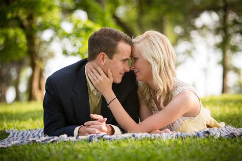 Robyn Anne Photography Ashlan And Andrew Engaged