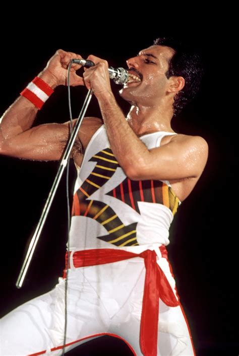 Barcelona To Honour Legendary Queen Frontman Freddie Mercury With A