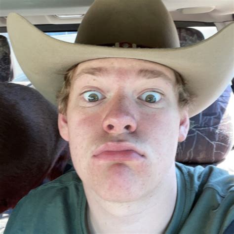 William Daggett Pizza Maker Papas Pizza Linkedin