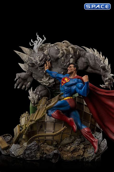 110 Scale Superman Vs Doomsday Bds Art Scale Statue Dc Comics