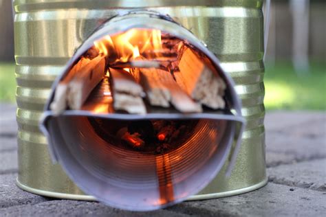 Build A 10 Can Rocket Stove Cook An Entire Meal With Twigs Tin Can