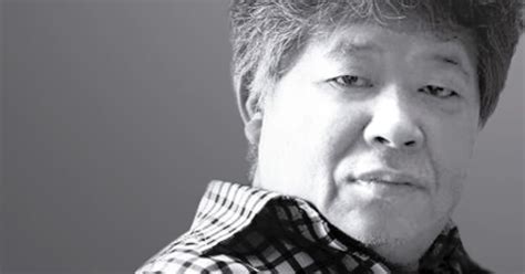 신간 시집을 한영대역으로자수견본집·저녁의 고래