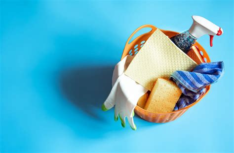 10 Essential Cleaning Tools Every Home Should Have