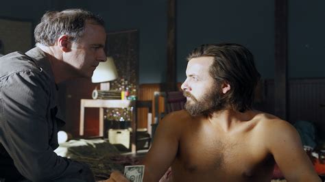 رحيل تشارلز مانسون القصة الكاملة للقاتل الأميركي الأخطر