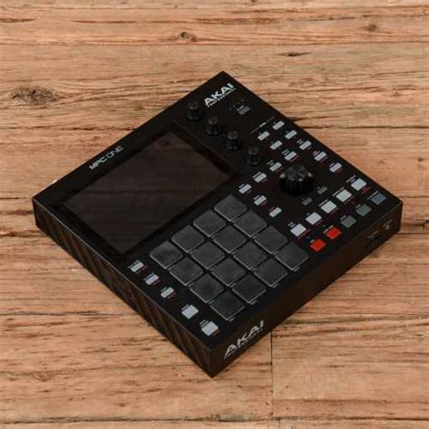 Akai Mpc One Standalone Midi Sequencer Mpc One Standalone Midi Sequencer Keyboards Chicago
