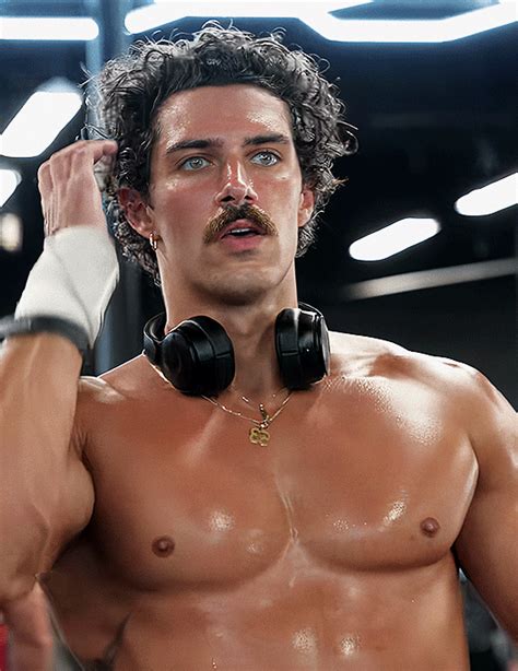 💪 Steven Kelly Via Tiktok