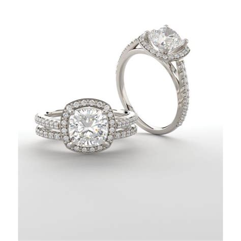 Shop Halo Engagement Rings With Lab Grown Diamonds