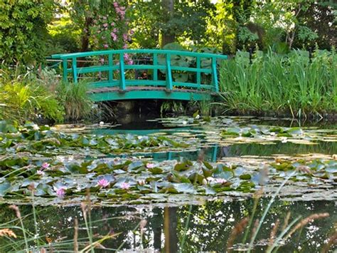 Monets Garden Bridge Digital Photography Review