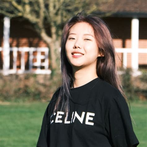 Yiting Chen Marketing Assistant The Retreat Clinics Linkedin