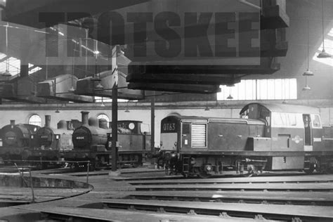 35mm Negative Br British Railways Diesel Loco Class 17 D8605 C1960s Sc