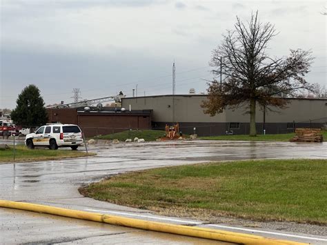Multiple Crews Respond To Fire At Idot Maintenance Yard Near Peoria