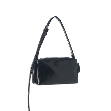 돈키 Rola 로라 Black 위시버킷