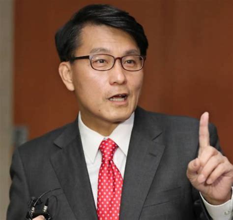 윤상현 국회의원 프로필 와이프 신경아 전 부인 전효선 가족 장인 자녀 고향 군대 종교 네이버 블로그