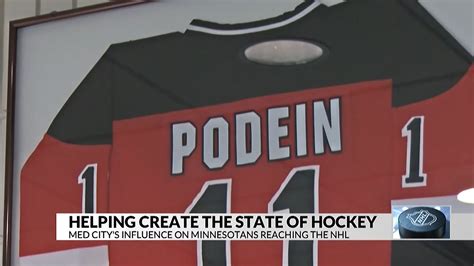 Former Nhl Player Doug Zmolek Recounts Playing With Shjon Podein In High School Abc 6 News