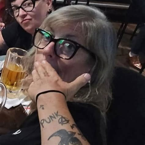 Christine Orton Chrissy Oo • Threads Say More