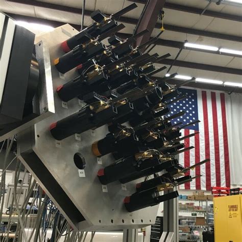 Two Dimensional Antenna Array With Aperiodic Antenna Positions For