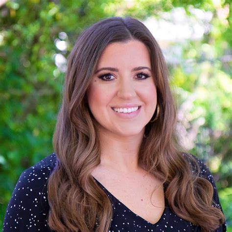 Kellie Benders Instagram Twitter And Facebook On Idcrawl