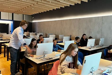 Inspiring Tomorrows Tech Leaders The Developers Lab Initiative