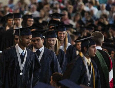 Twhs College Park Grads Say Goodbye