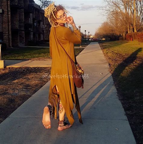 Sierra The Barefoot Girl Home Facebook Sierra The Barefoot Girl Home Facebook