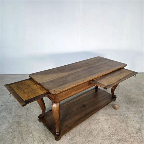 Table De Soyeux En Noyer Dépoque Restauration Selency