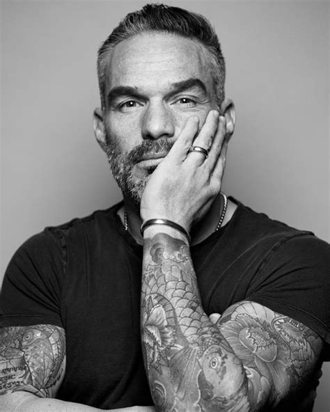 35 K Abonnés 2045 Abonnement 1000 Publications Découvrez Les