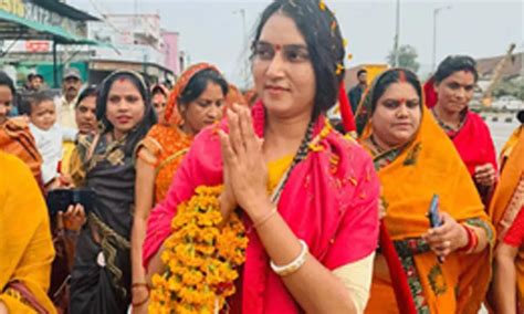 Mahakumbh Shipra Pathak ‘water Woman Of India Lauds Cm Yogi For Tidy Triveni Sangam