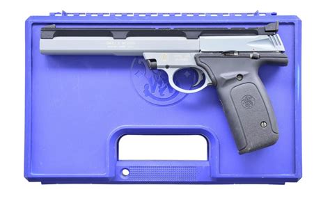 Smith And Wesson Model 22s Sport Semi Auto Pistol