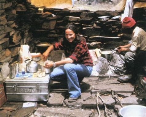 Hannelore Schmatz The First Woman To Die On Mount Everest