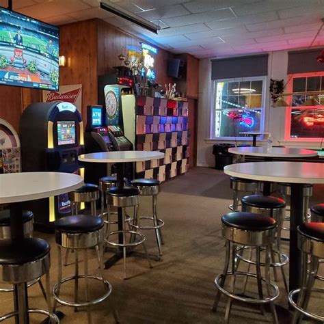 Book A Party — Saratoga Lanes St Louis Bowling And Billiards Since 1916