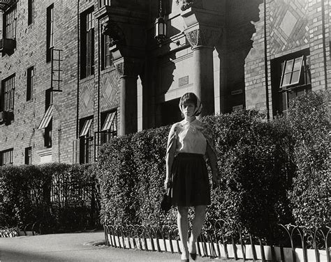 Untitled 96 1981 By Cindy Sherman Artchive