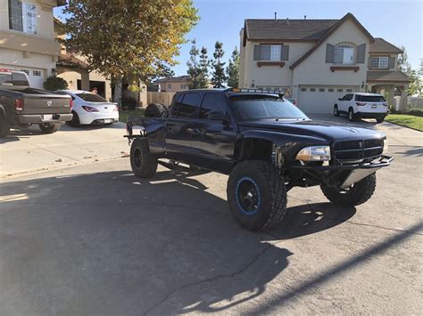 Linked Dodge Dakota Prerunner