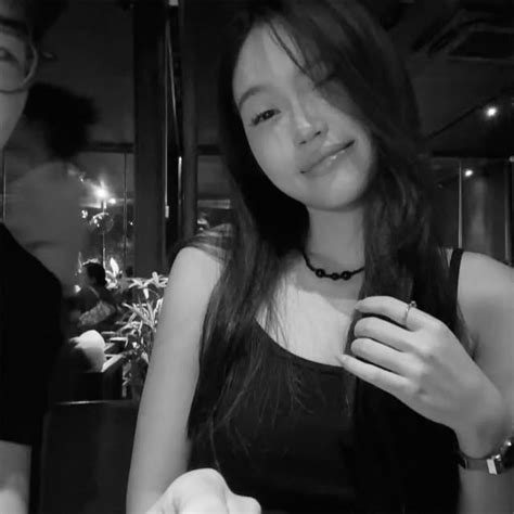 Catun Trcwtng • Threads Say More