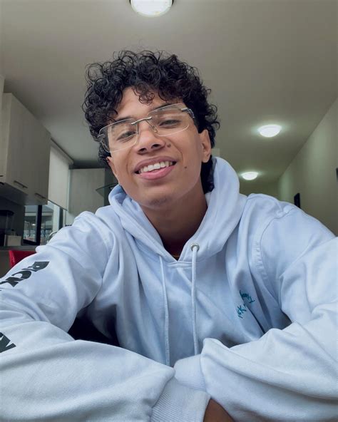 Sebastián Suárez Oficial Sebastiansuarez Oficial • Instagram Photos