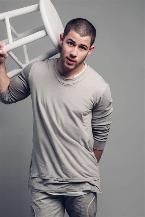 Nick Jonas Short Hair Nick Buzz Cut Nick Jonas Pictures Nick Jonas News