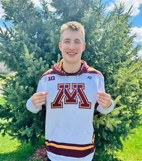 Minnesota State Champion Jack Hackler Commits To Minnesota Following His Mom And Dads Legacies