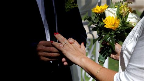 Study Shows Religious Couples Enjoy Far More Satisfying Sex Than Their